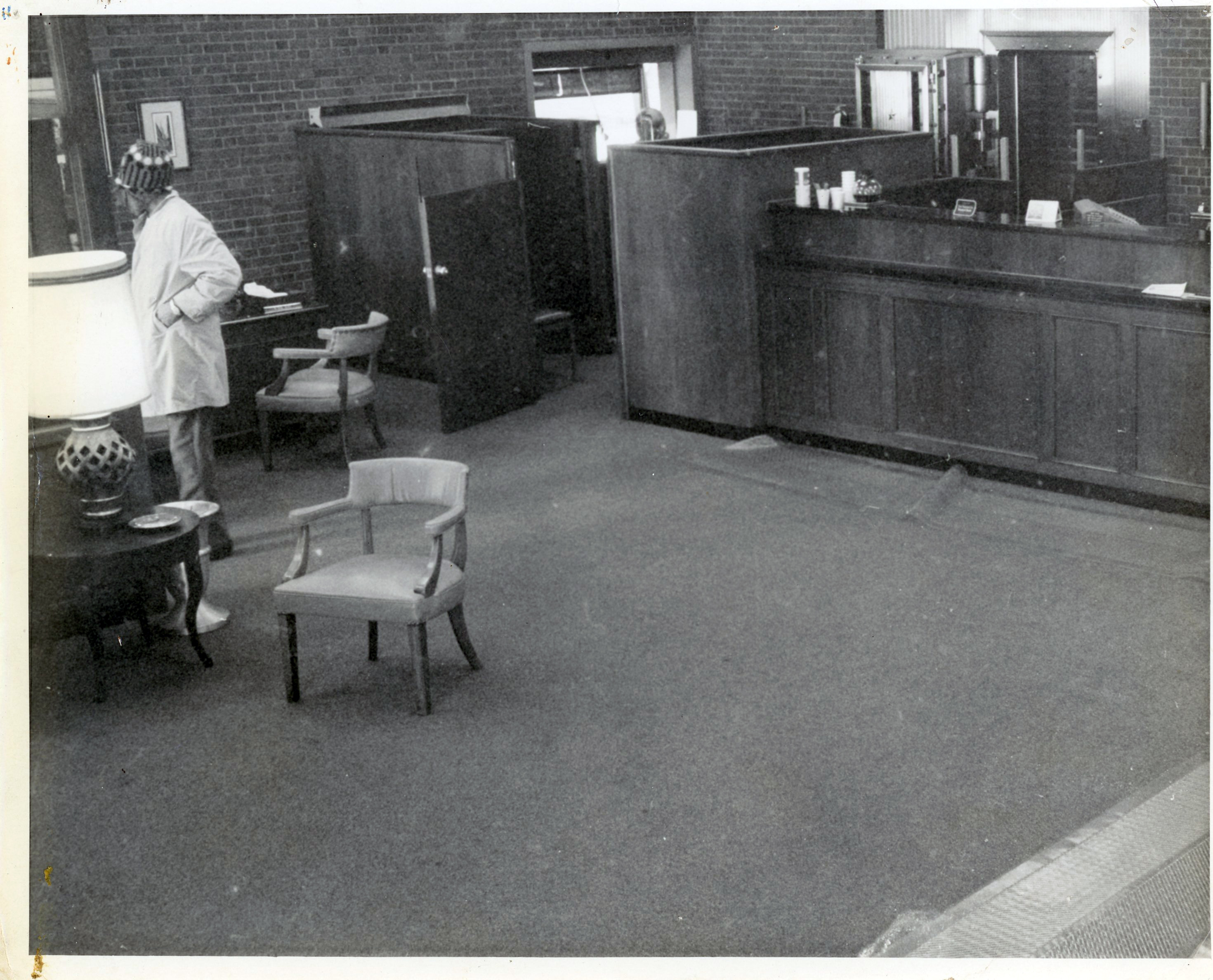 Photograph: bank robbery in progress, 2 of 2 · Greer Heritage Museum ...